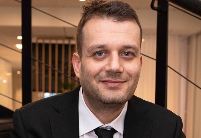 The Future of Trading: Embracing the Funded Trader Program Model - FX ...