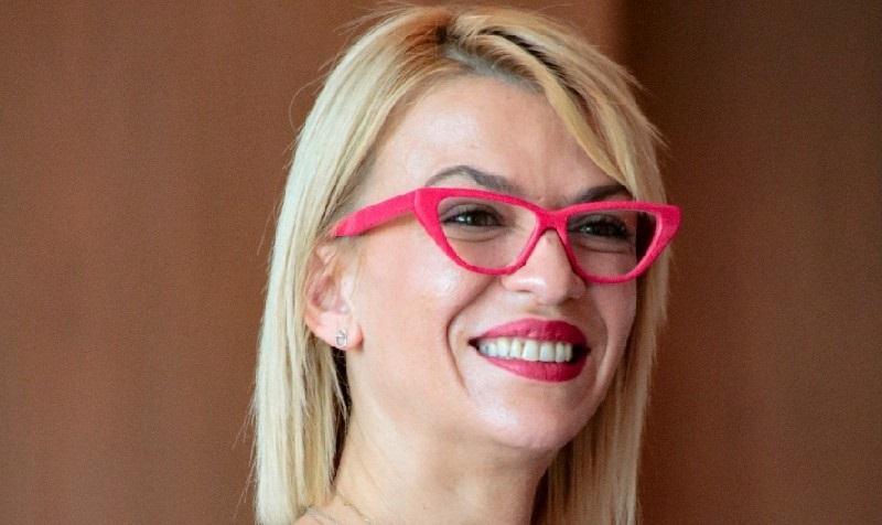 Exclusive: Offshore CFDs broker Monaxa hires Delia Claudia Bercea to ...