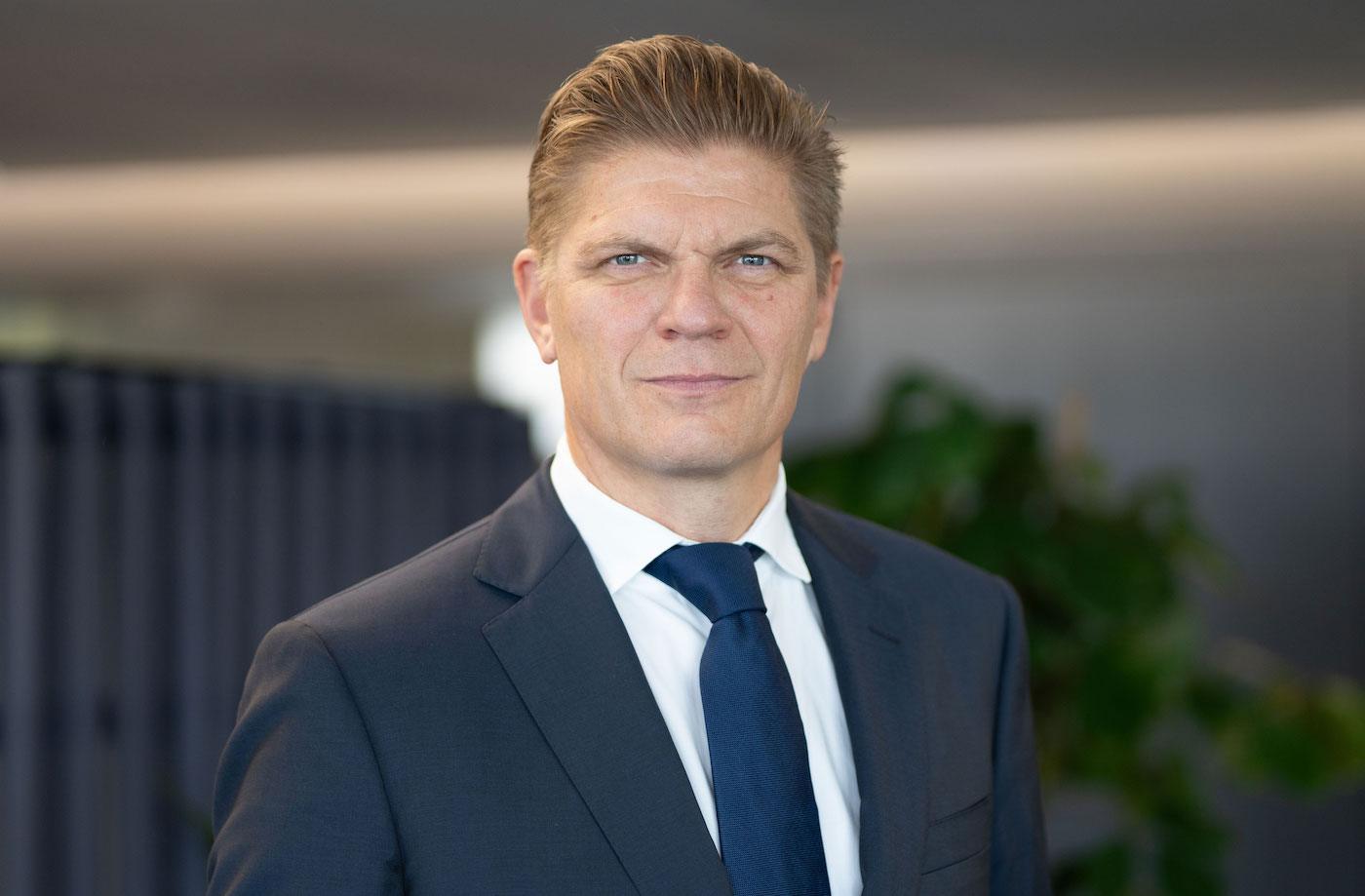 SIX appoints Bjørn Sibbern as CEO - FX News Group